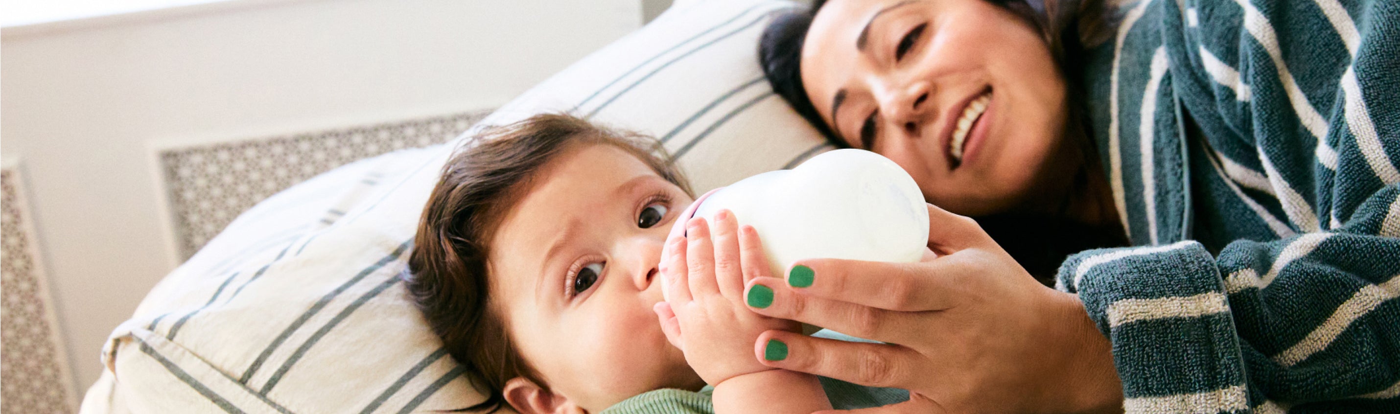 Baby Formula Feeding Guide | Bobbie